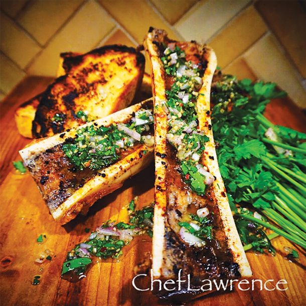 Chef Lawrence Duran cooking for the Wahlbergs - élite Magazine
